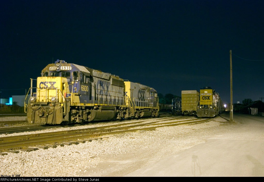CSX 6930,2301,6390